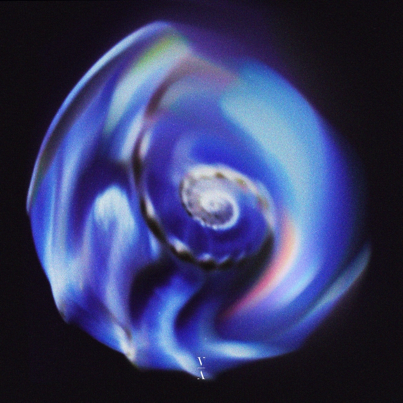 ”Sea Storm” by PARIS - トラック・歌詞情報 | AWA